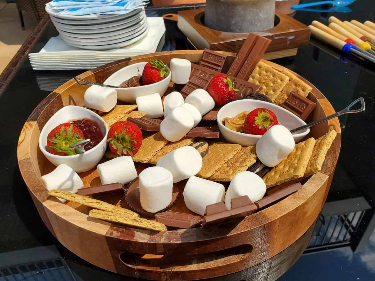 11 Of The BEST Restaurants in Janesville WI (2022)